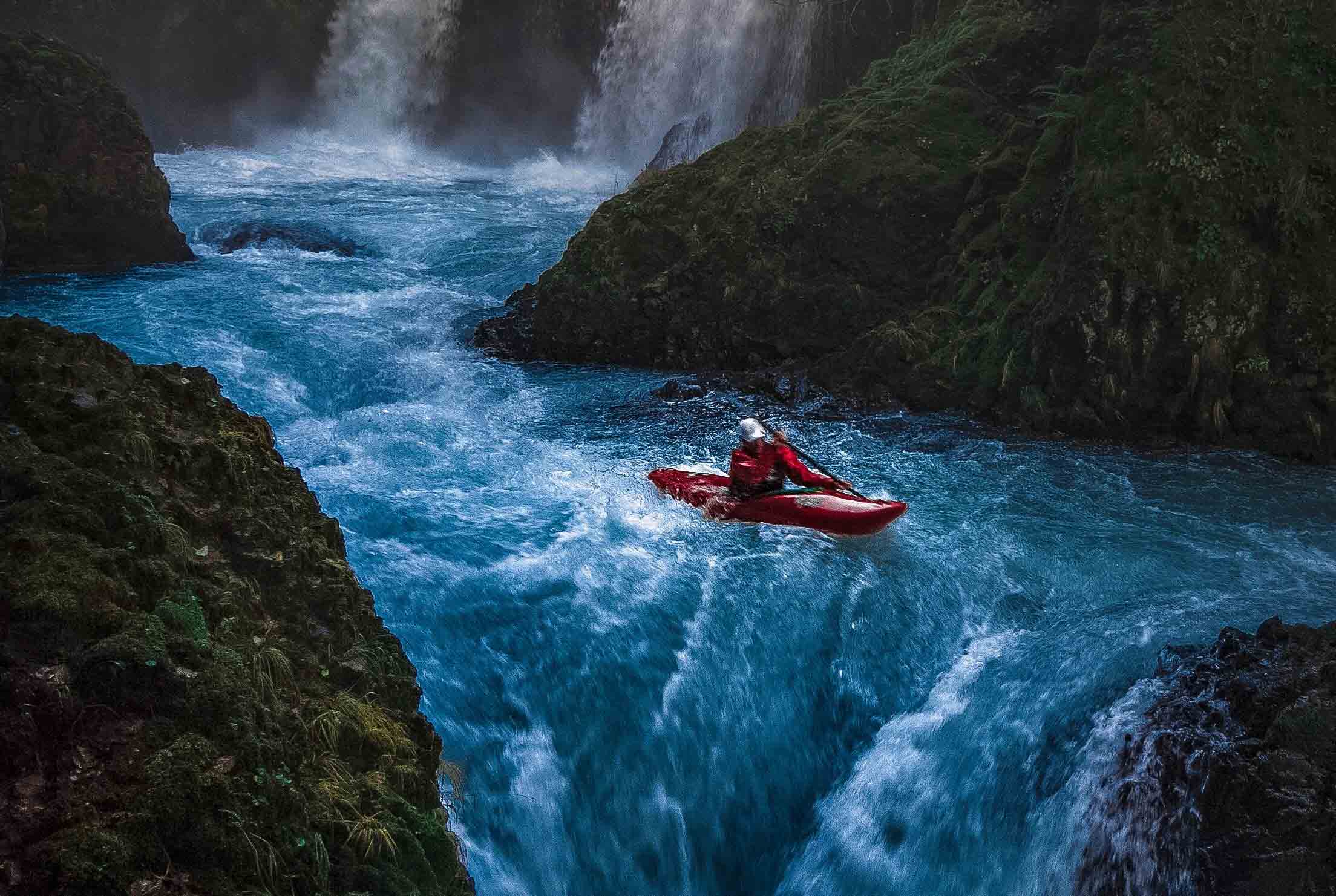 What should you do when approaching a low-head dam in a canoe or kayak ...